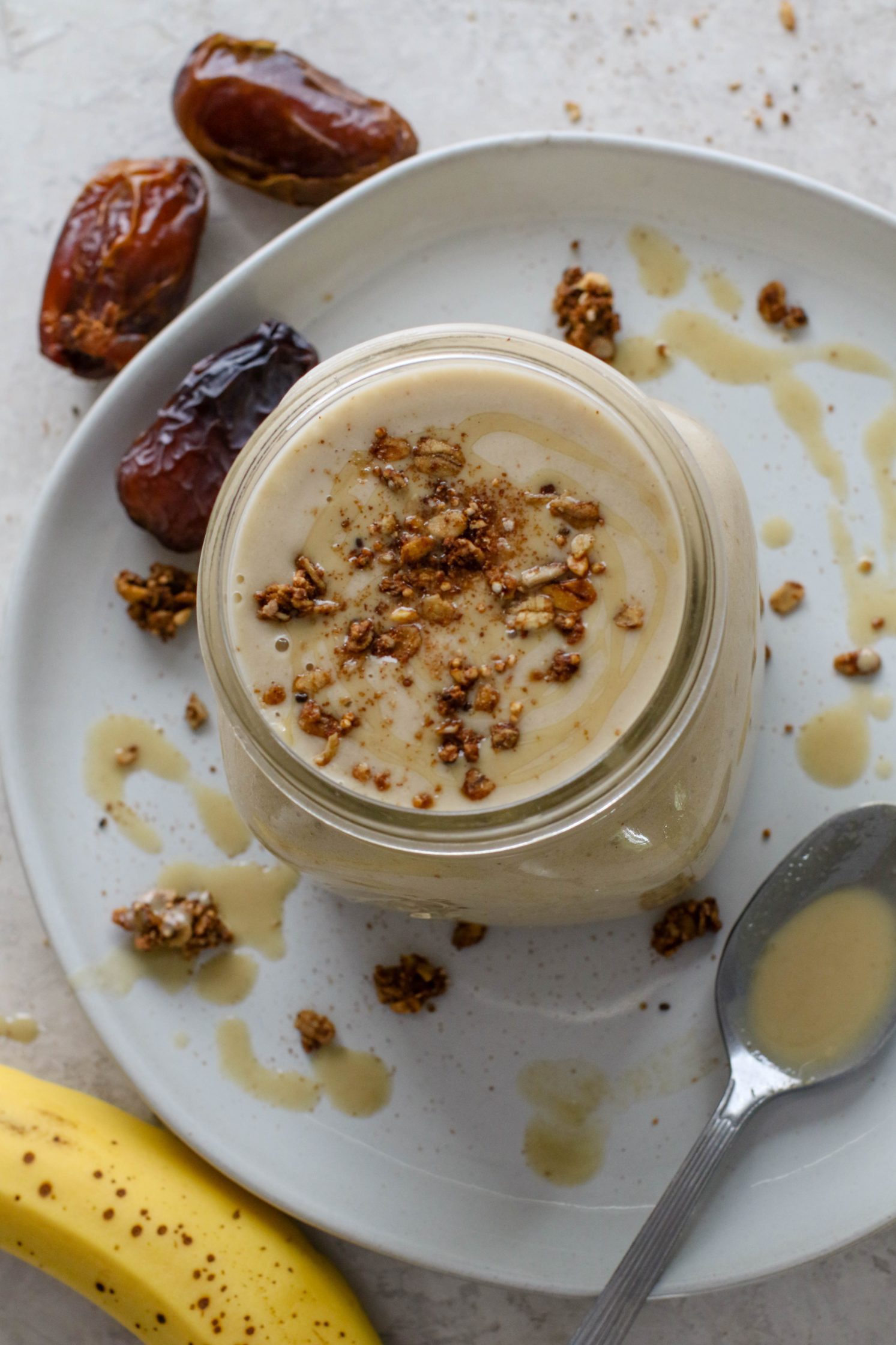 Tahini Date Shake (2-Ways!) Recipe - Flora & Vino