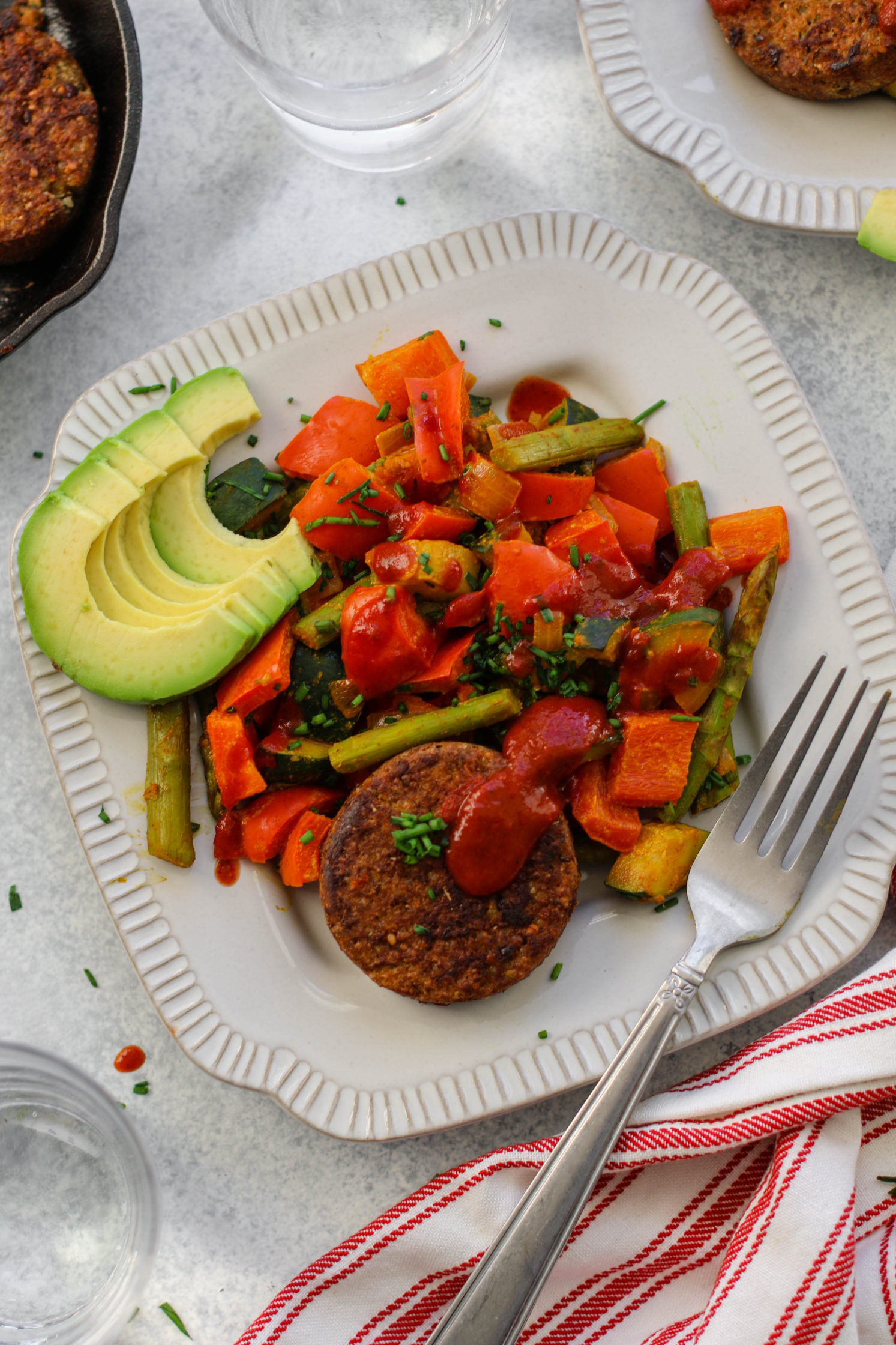 10-Minute Veggie "Scramble" - Flora & Vino