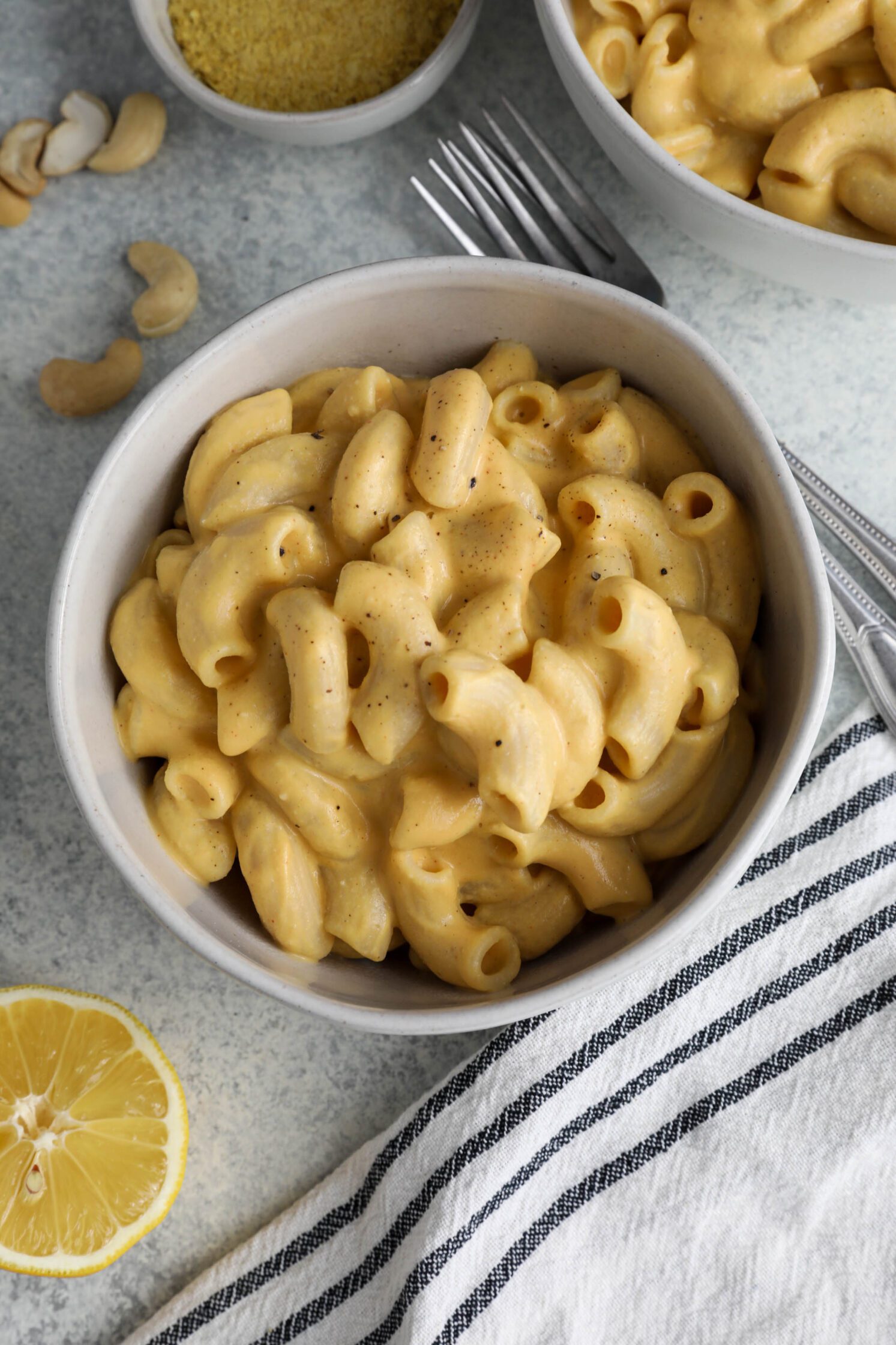 Butternut Squash Mac 'N' Cheese Recipe - Flora & Vino